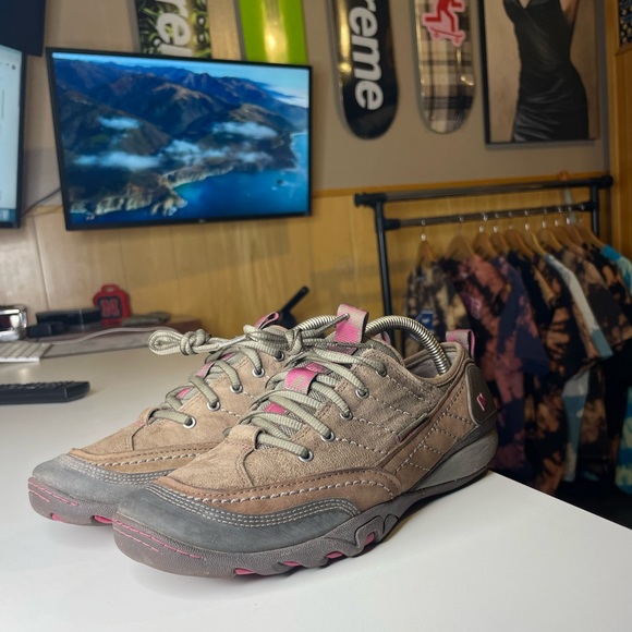 Merrell | Shoes | Merrell Mimosa Lace Stone Low Top Hiking Shoes Size 8 ...